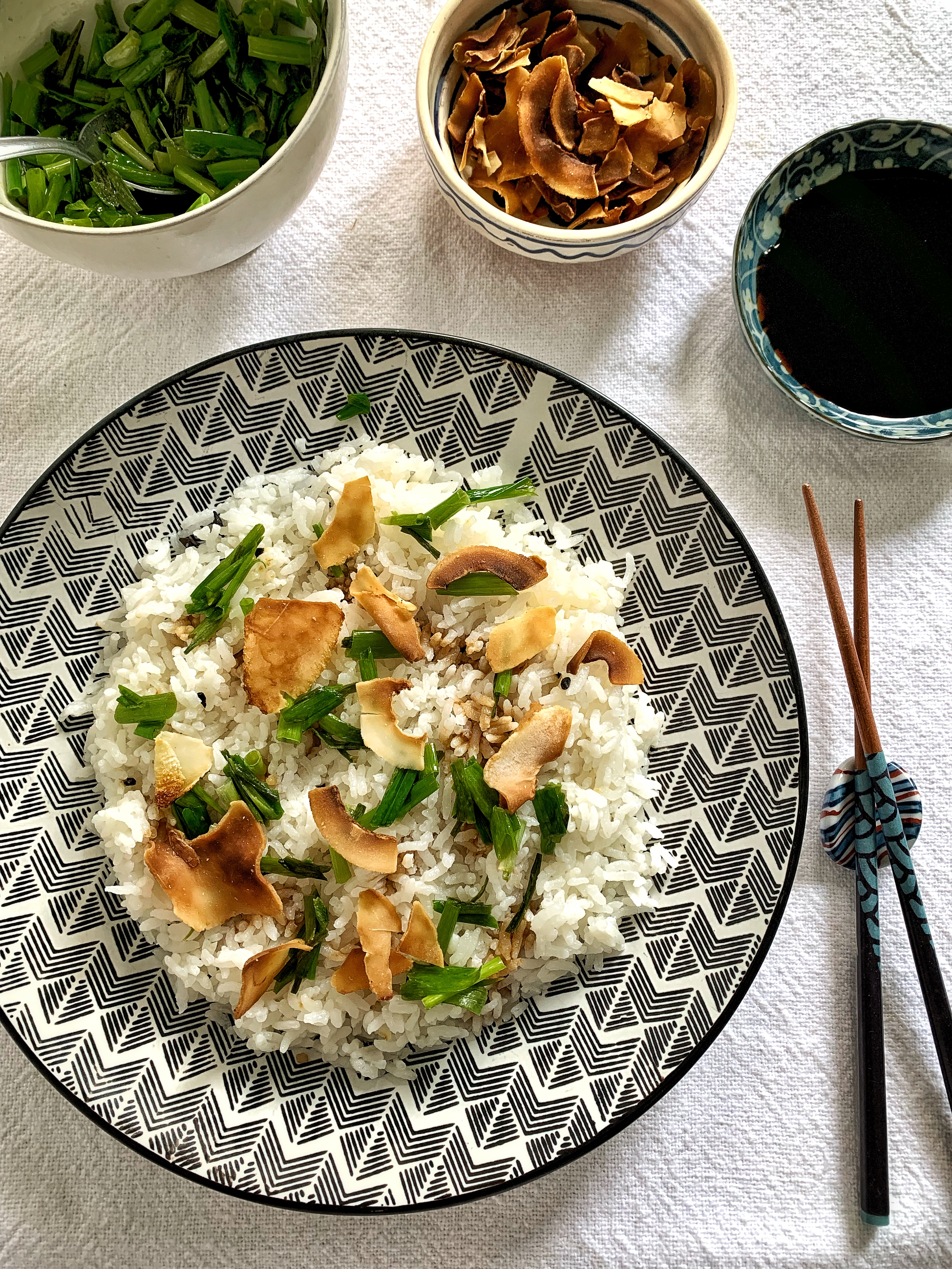 “COCONUT RICE WITH SIZZLING GREEN ONIONS” DA QUEL GENIO DI OTTOLENGHI ...