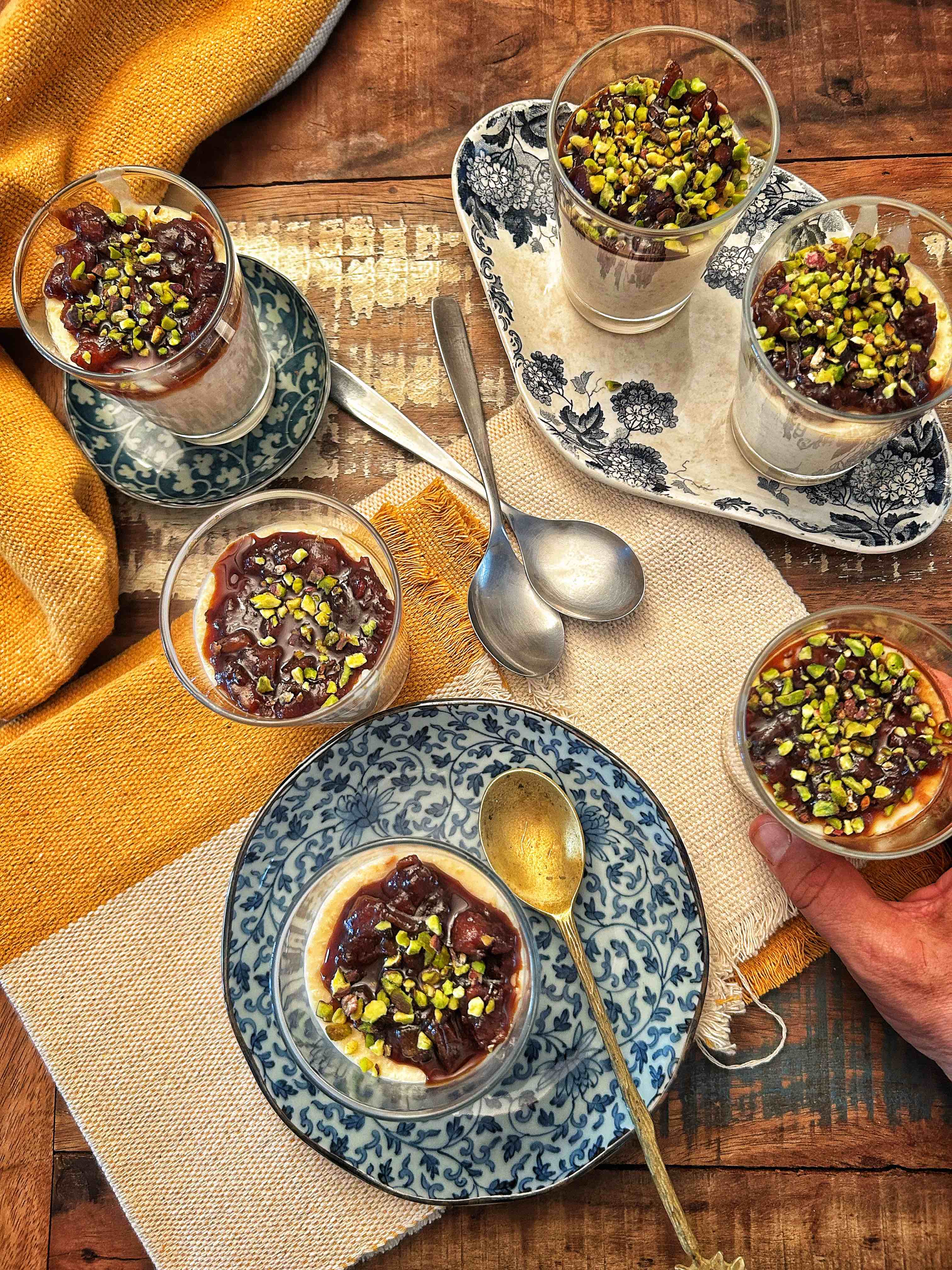 “ORANGE AND DATE PUDDING” (FERNI) E L’IMPORTANZA DELLE MANI IN CUCINA